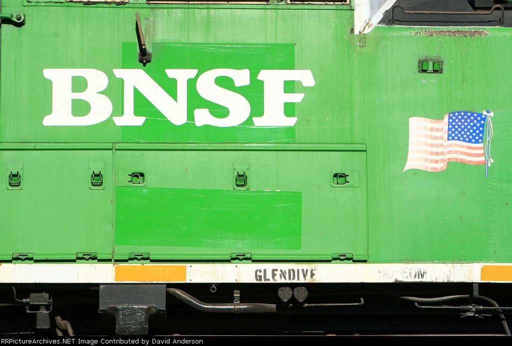BNSF 8115